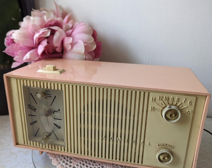 Vintage Admiral Telechron Model No Y865C Am Clock Radio Pink Case Clock ...