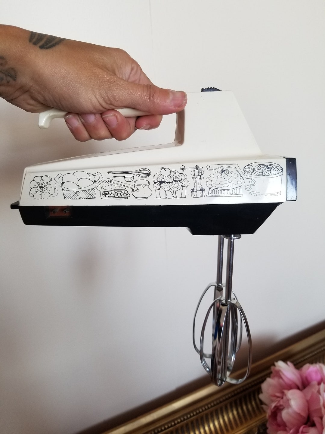 Retro Philips Handheld Mixer Colour Almond With Black Food Drawings ...