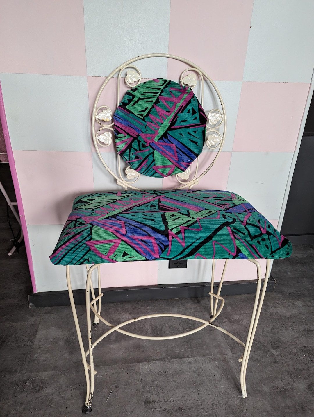 Retro Entryway Chair/ Uphostered Metal Chair/post Modern Chair/ Vintage ...