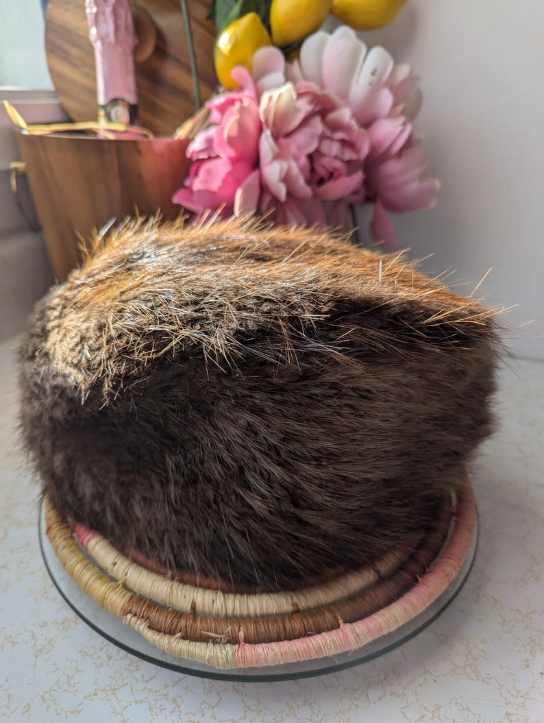 Chapeau D'hiver En Fourrure Véritable Fait Main Vintage Fabriqué Au ...