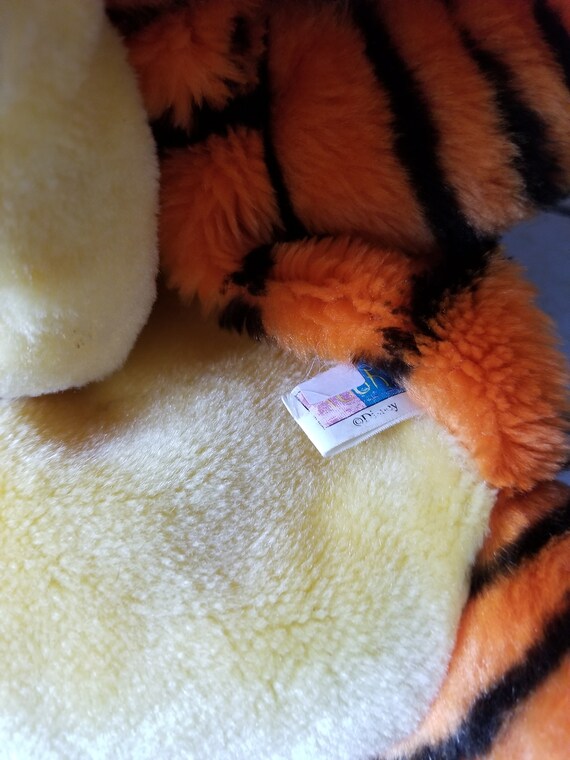Vintage Tigger Backpack Plush Bag 12" Winnie the Pooh… - Gem