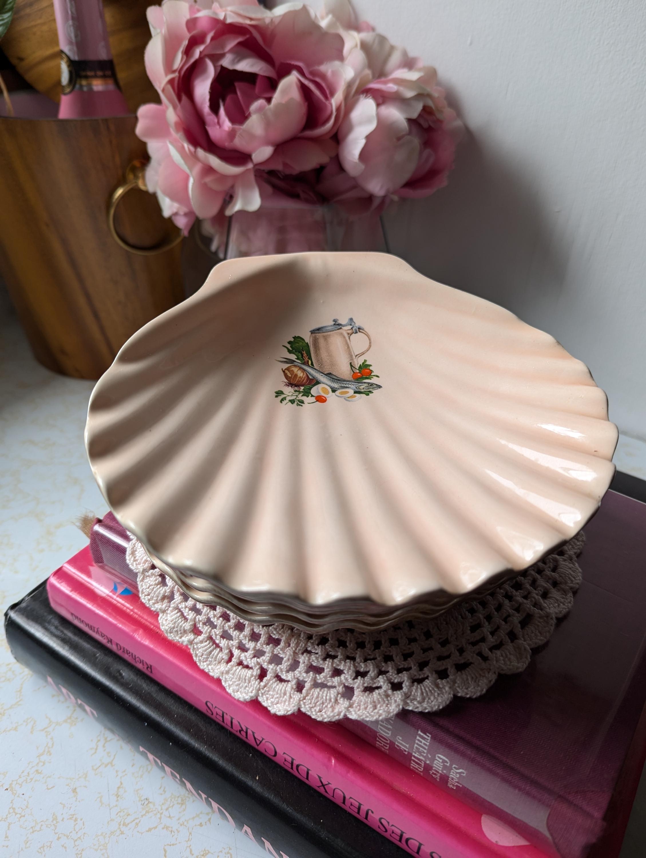 Vintage 4 Clam Shell Shaped Ceramic Bowls/ Plates Rare Color Soft Pink ...