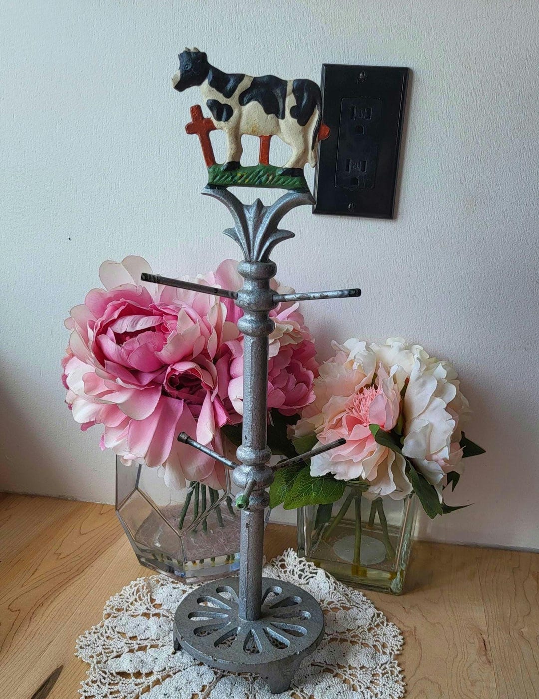 Vintage Cast Iron Mug Tree, Cow Home Decor, Retro Green Enamel Mug ...