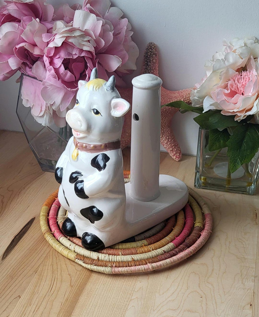 Vintage Cow Standing Paper Towel Holder for Countertop. Cute Cow Shaped ...