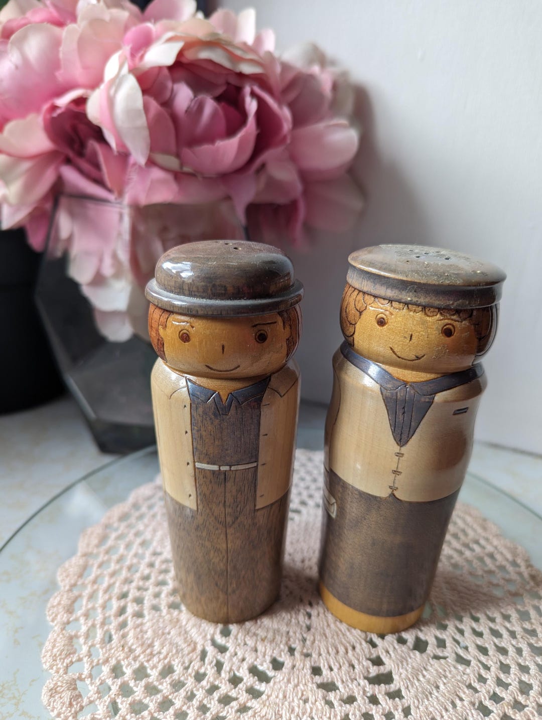 Vintage QUEBEC FOLK ART Wooden Man and Woman Couple Lovers Salt ...