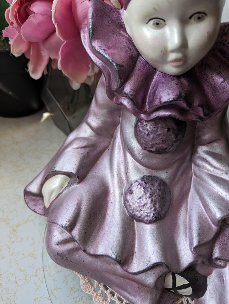 Vintage Retro 80's Pierrot Clown Statue Art Deco Large Seatted Ruffled ...