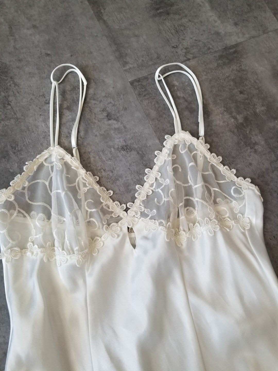 Vintage 90s La Senza White Satin Lace Maxi Slip/nightgown With Flowers ...