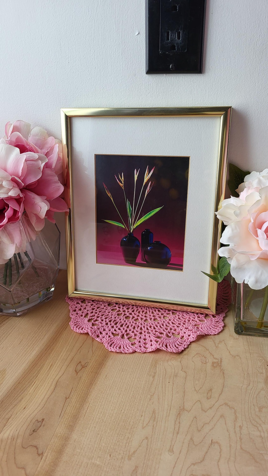 Vintage 80's Postmodern Wall Frame With Art Print Flower Vase Gold ...