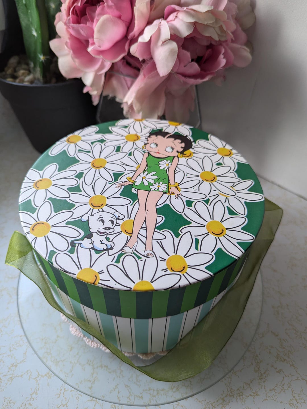 Vintage Betty Boop Green Stripe Daisy Round Paper Storage Box W/ribbon ...