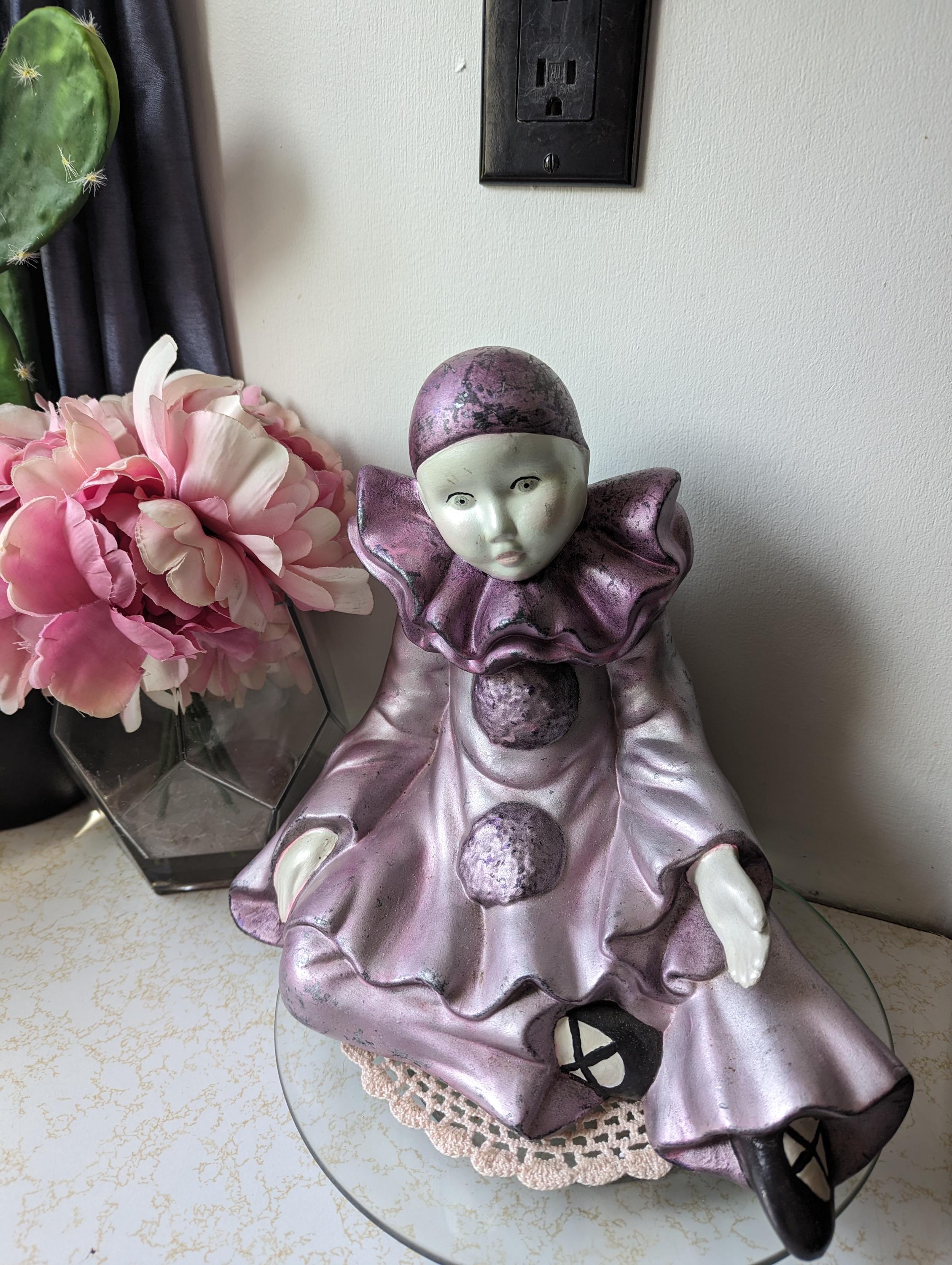 Vintage Retro 80's Pierrot Clown Statue Art Deco Large Seatted Ruffled ...