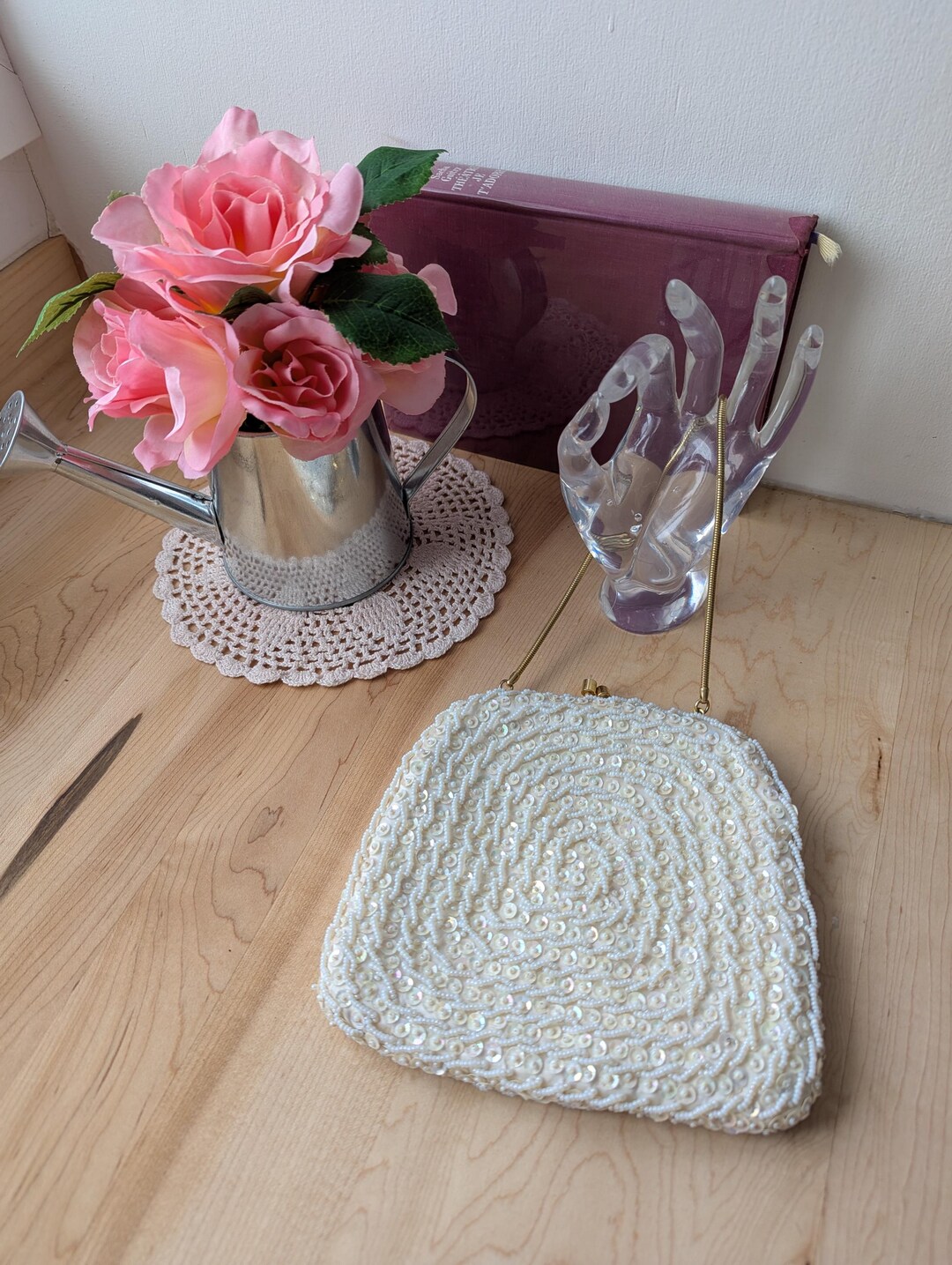 1950s Goldco White Iridescent Sequinned Beaded Purse, Kiss-lock Closure ...