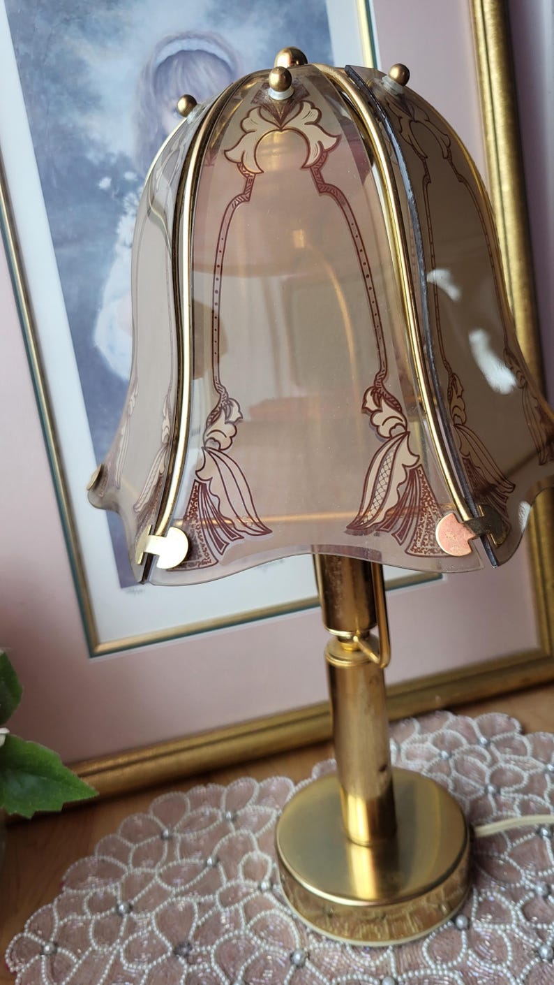 Vintage Tulip Brass Golden Color Table Lamp / Hollywood Regency ...