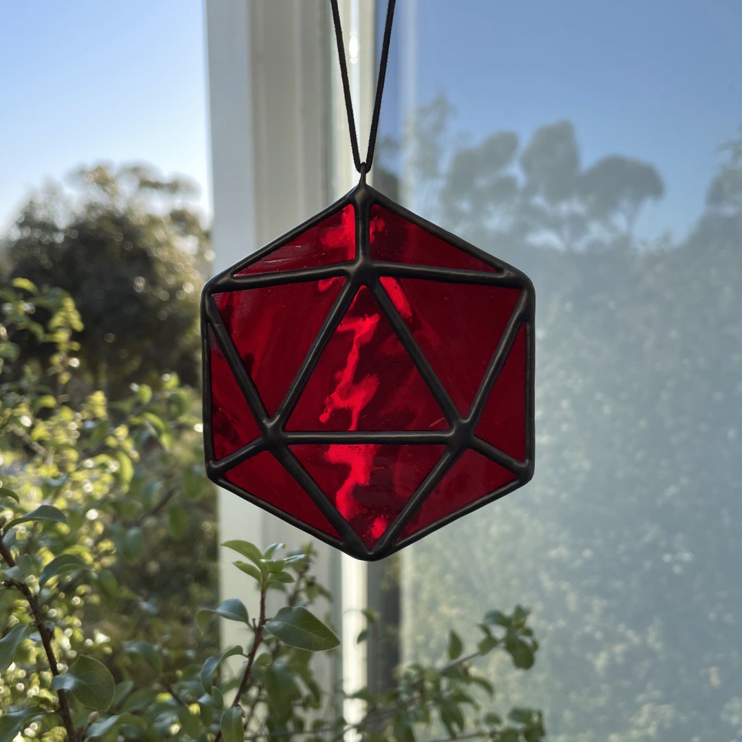 Blood Hunter D20 Stained Glass Suncatcher - Etsy
