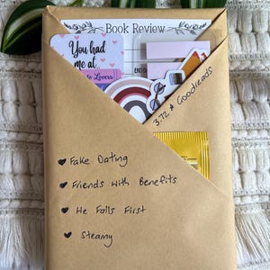 Blind Date With a Book With Bookish Accessories - Etsy