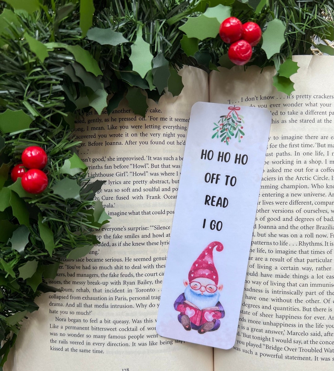Christmas Gnome Bookmark: 'hohoho off to Read I Go' Bookmark - Etsy