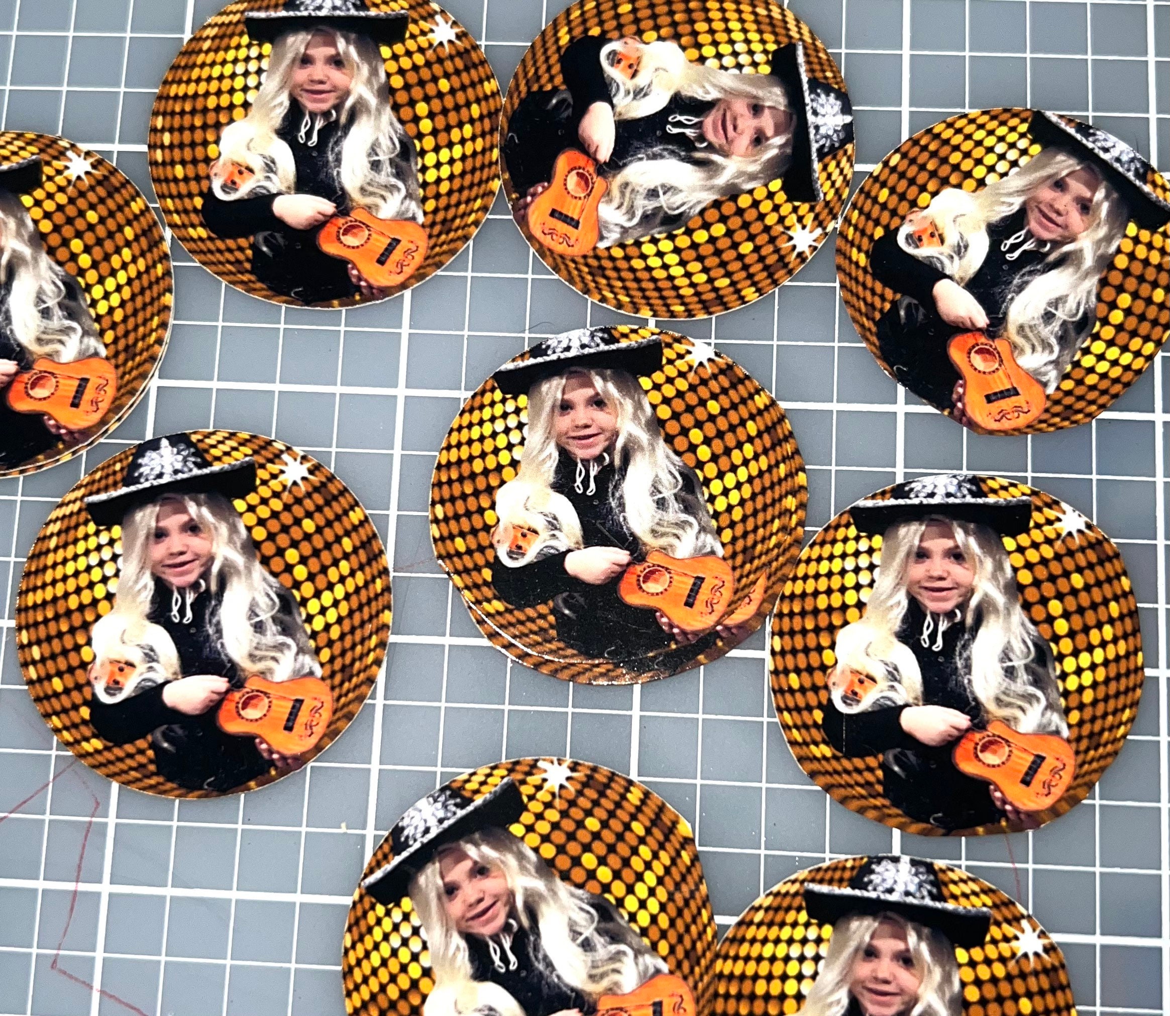 Dolly Themed Custom Cupcake Topper / Confetti - Etsy