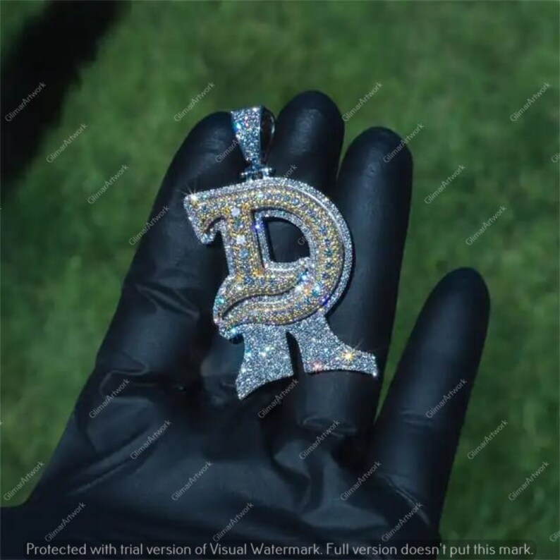 R Letter Rapper Iced Out Pendant,2.5ctw Round Cut Moissanite Pendant ...