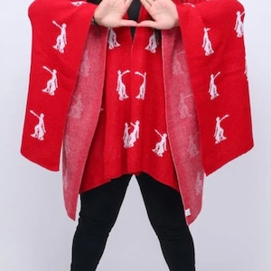 Delta Sigma Theta Knitted Shrug: Fortitude Lady Print, Red & White Cape ...
