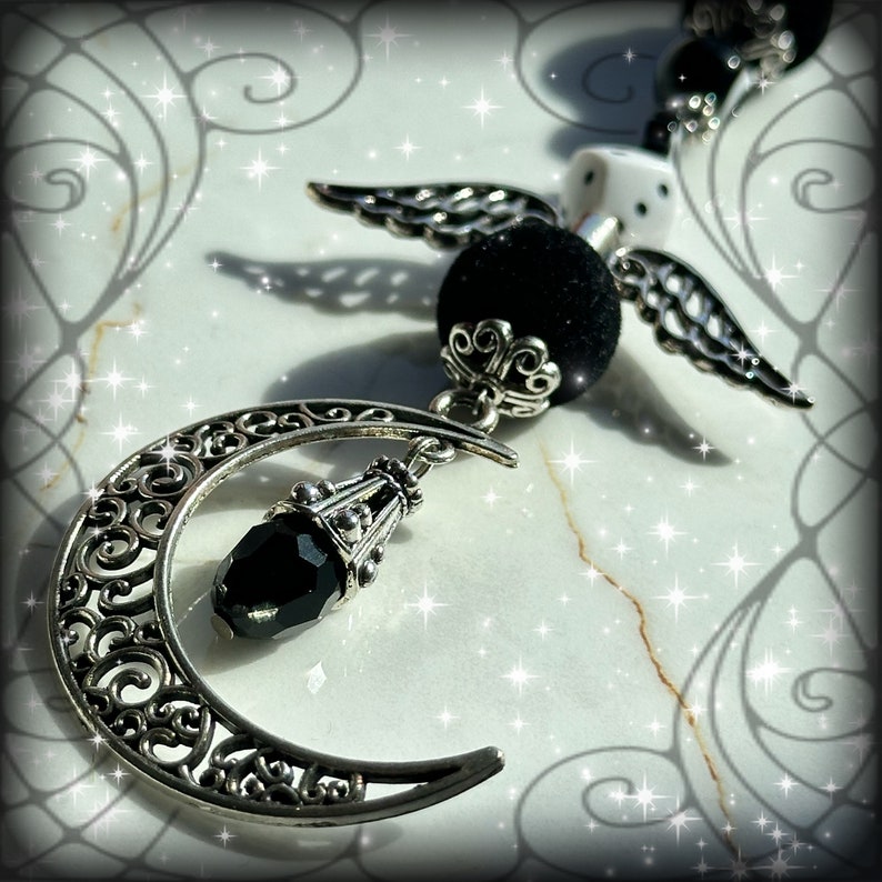 Grunge Gothic Unique Weirdcore Aesthetic Beaded Keychain With Crescent ...