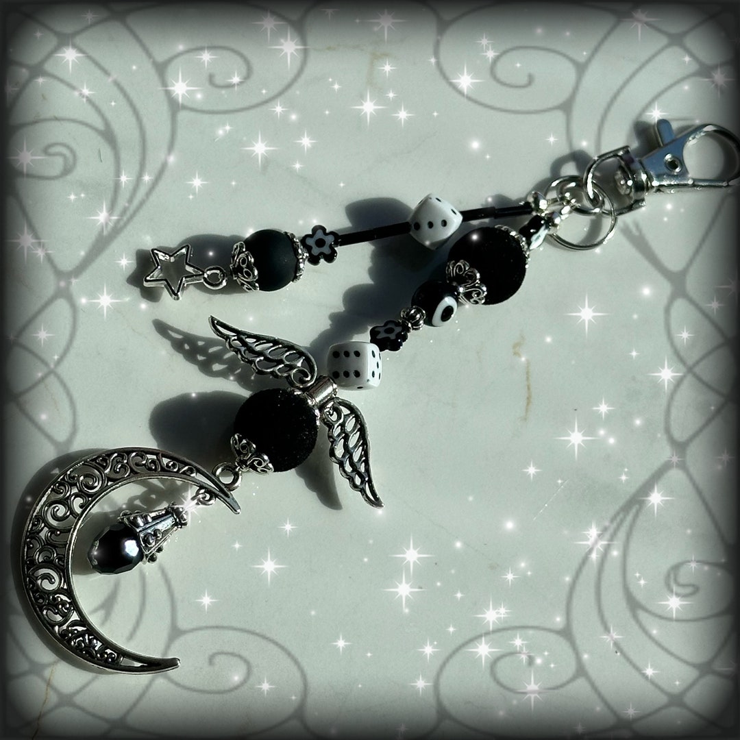 Grunge Gothic Unique Weirdcore Aesthetic Beaded Keychain With Crescent ...