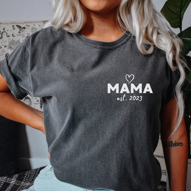 New Mom Shirt - Etsy Canada