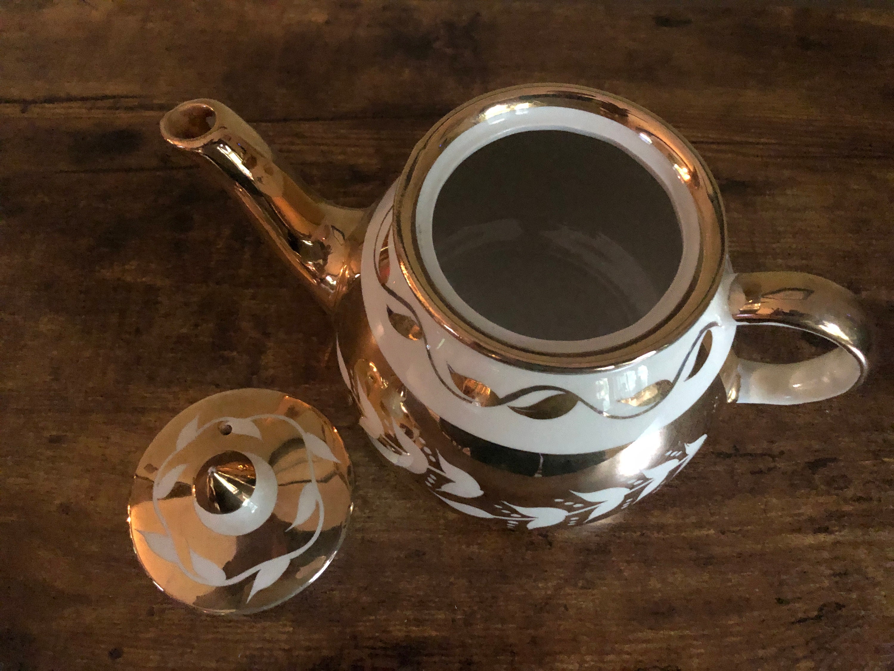 Vintage Mid Century GIBSON England Gold & White Painted Teapot - Etsy