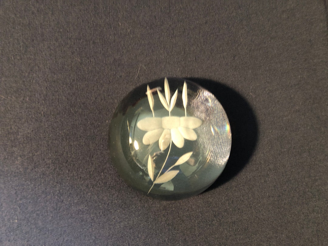 Princess House Lead Crystal Paperweight ~ Vintage 1990's - Etsy