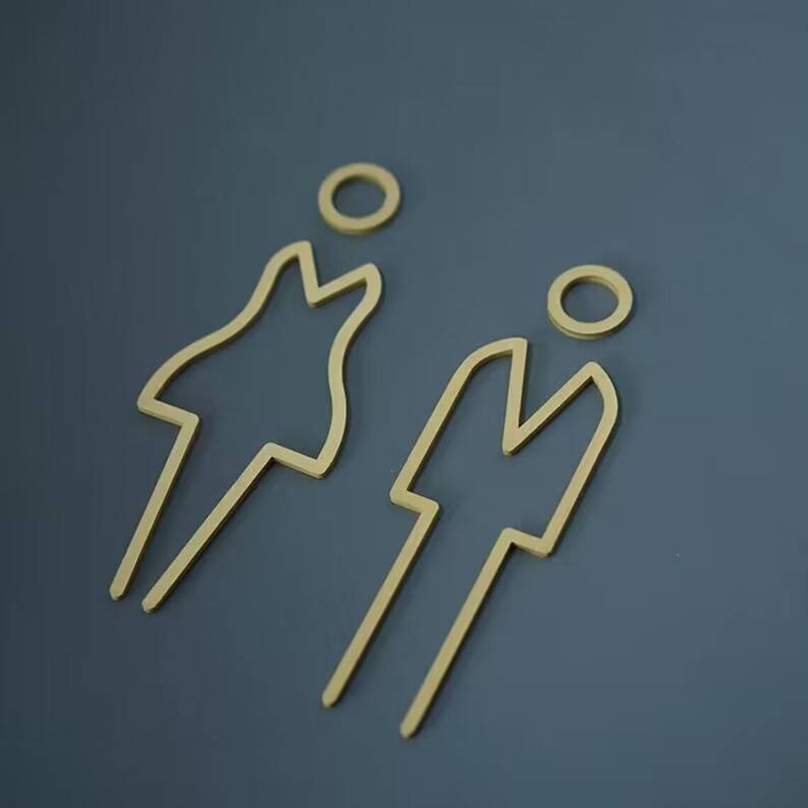 Brass Restroom Door Sign Modern Restroom Arrow Door Signs - Etsy Hong Kong