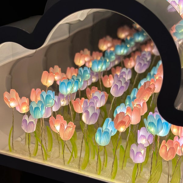 Tulip Mirror Lamp - Etsy