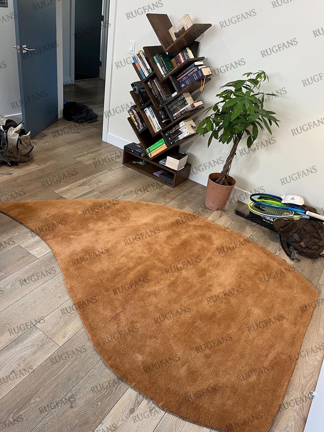 Hand Tufted Modern Abstract Irregular Shape Golden Premium Woolen Hand ...