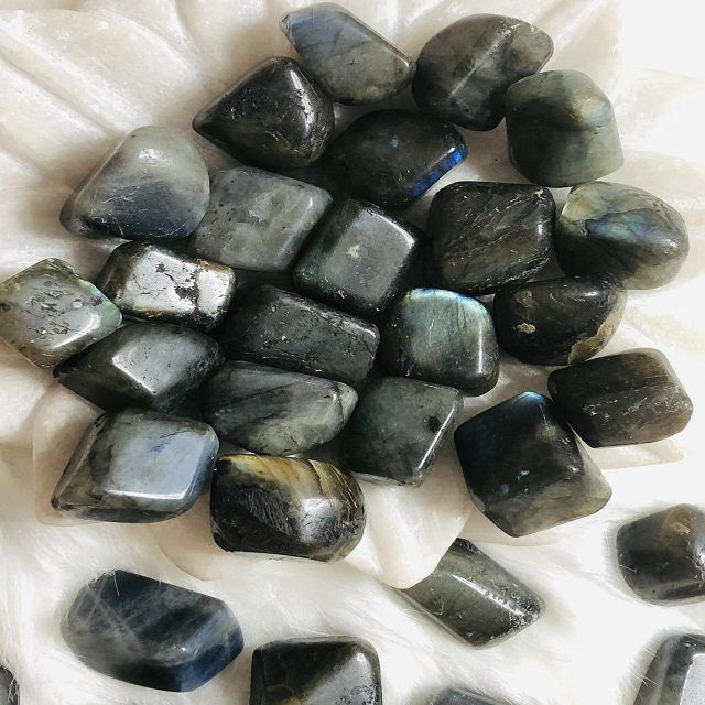 Tumbled Labradorite Natural Labradorite Tumble Labradorite - Etsy UK