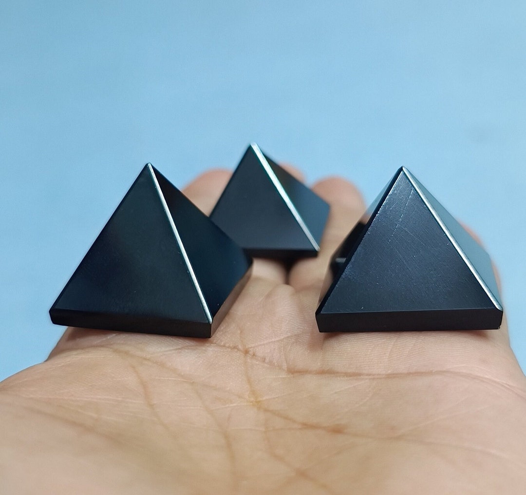 Black Obsidian Crystal Pyramid 25-30mm | Polished Crystal Chakra ...