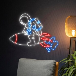 Astronaut Rocket Neon Sign, Spacecraft Astronaut Led Sign, Astronaut ...