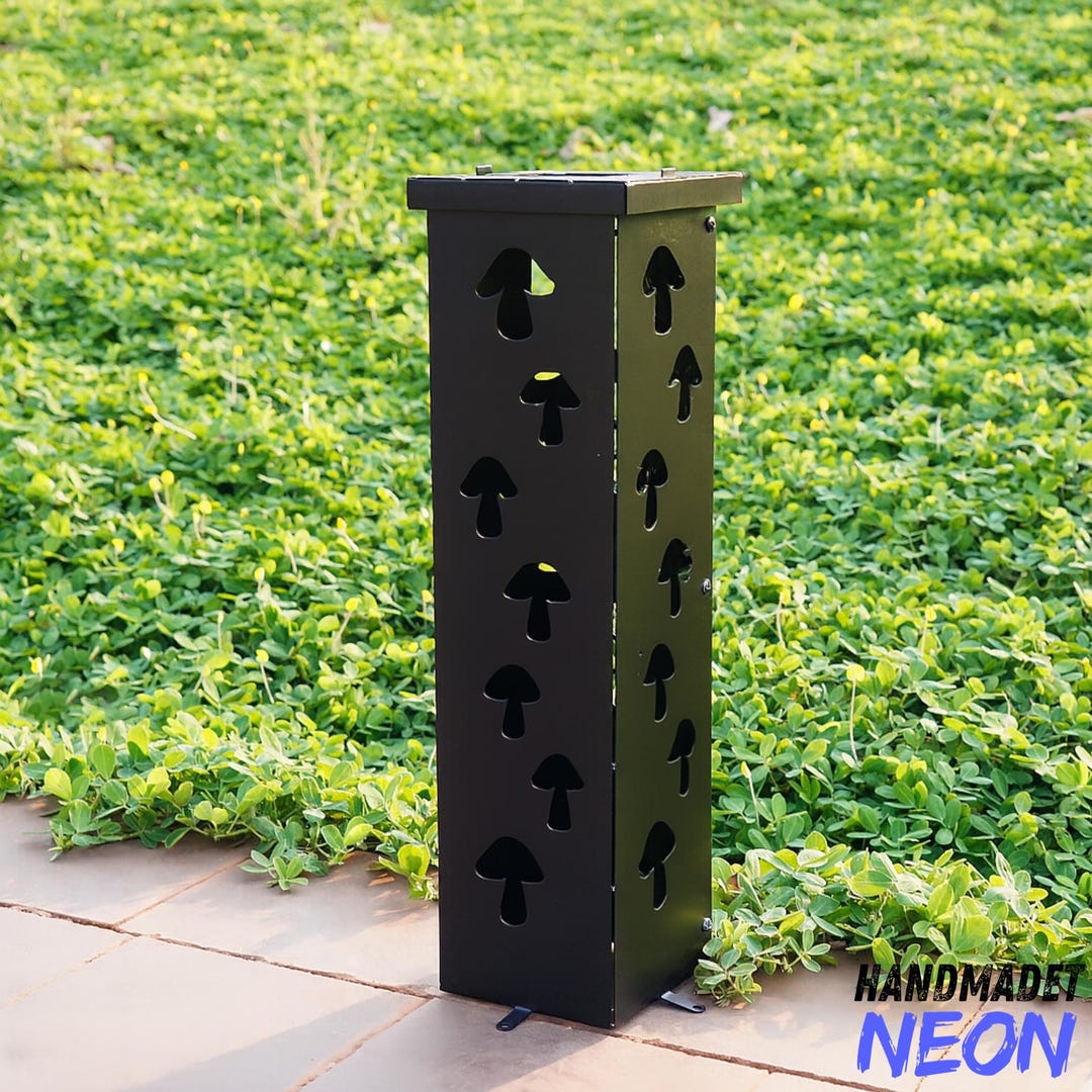Mushroom Metal Garden Column, Metal Yard Sculpture for Outdoor Decor ...