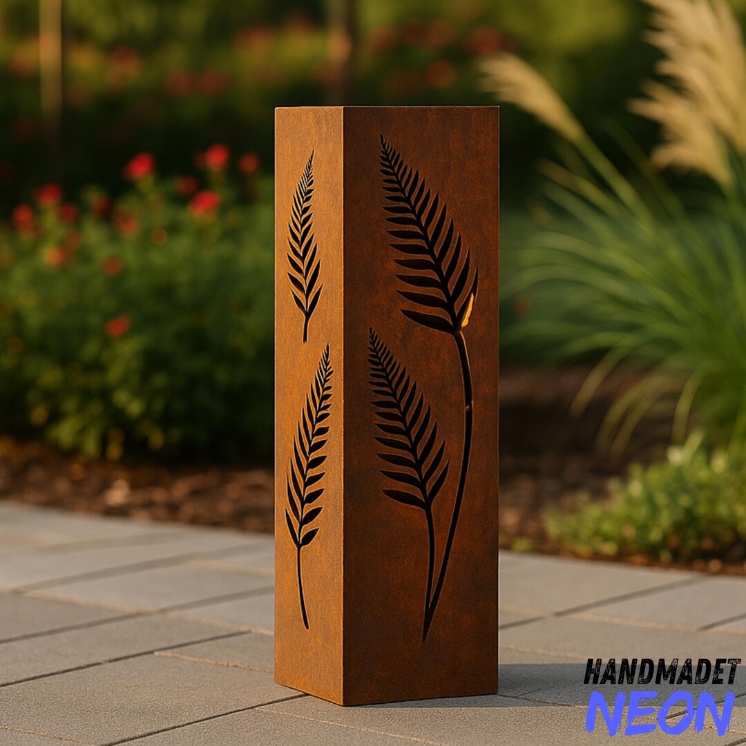 Rustic Metal Fern Leaf Garden Column, Rustic Garden Decor, Outdoor ...