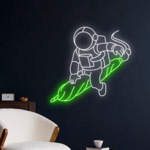 Smoking Astronaut Led Sign, Astronaut Smokes Neon Light, Astronaut Weed ...