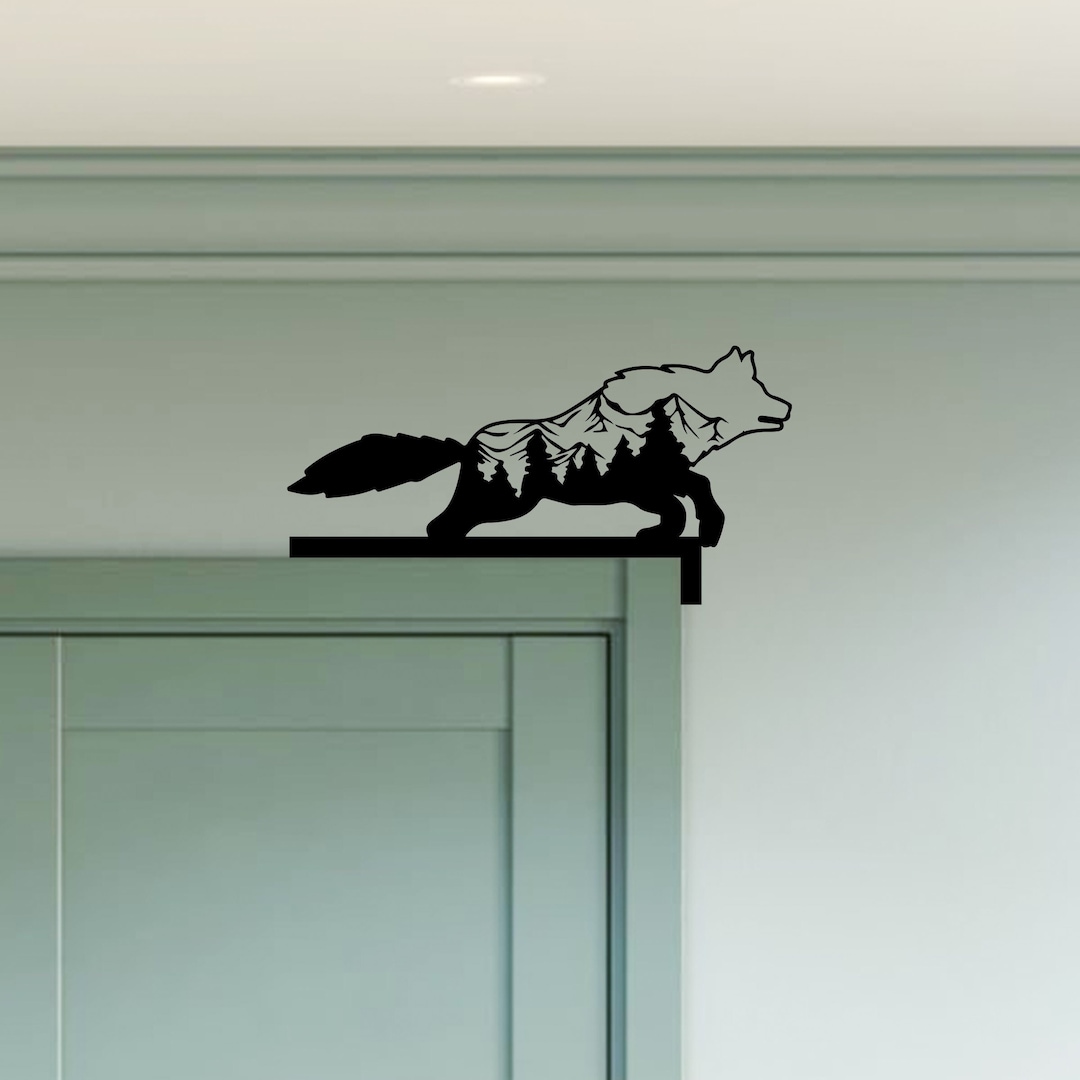 Personalized Wolf Door Corner Metal Wall Art, Wolf Metal Sign Door ...