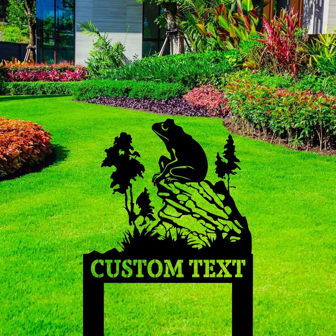 Custom Outdoor Frog Metal Sign With Stakes - Personalized Outdoor Frog ...