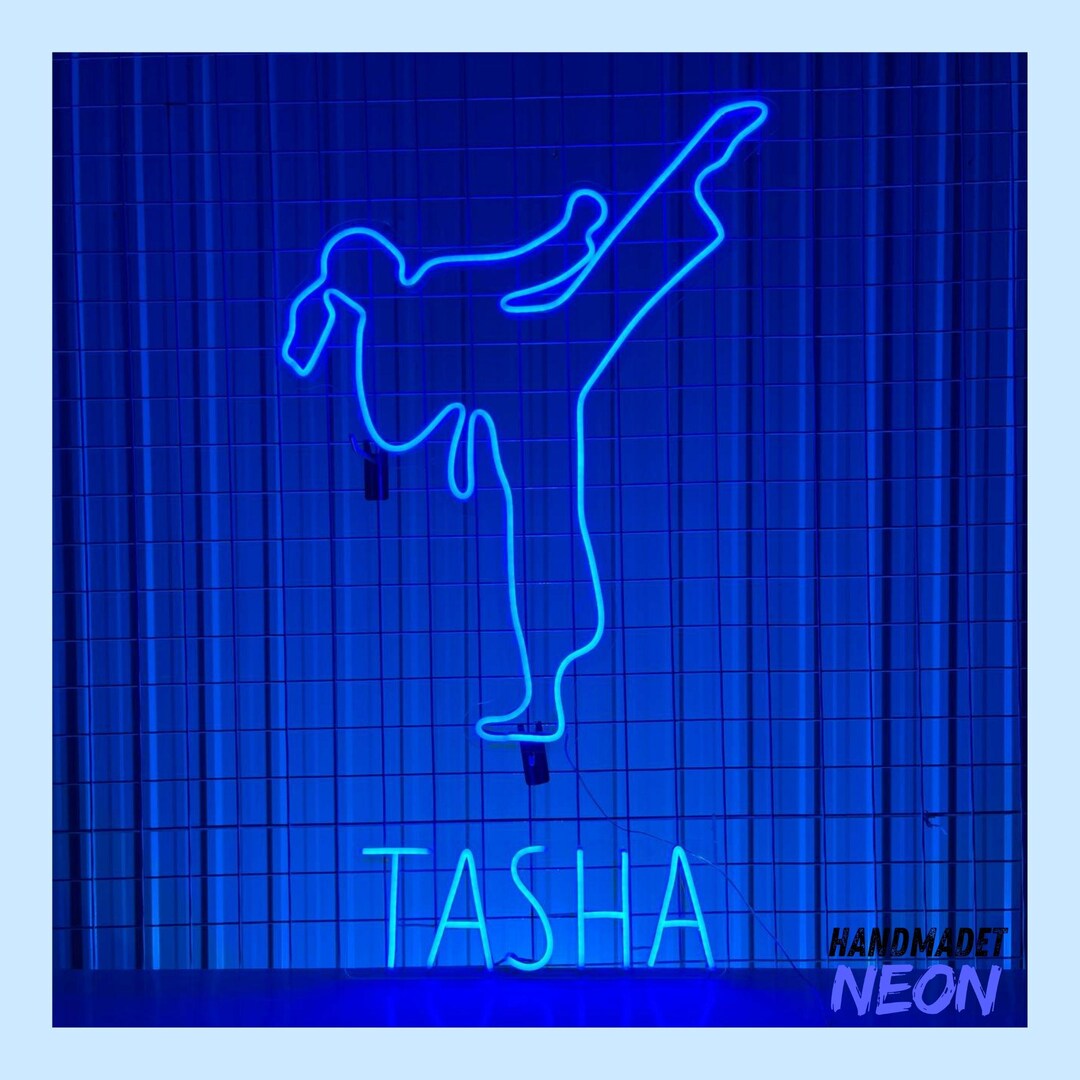 Karate Girl Neon Sign, Karate Led Sign, Karate Led Light, Martial Arts ...