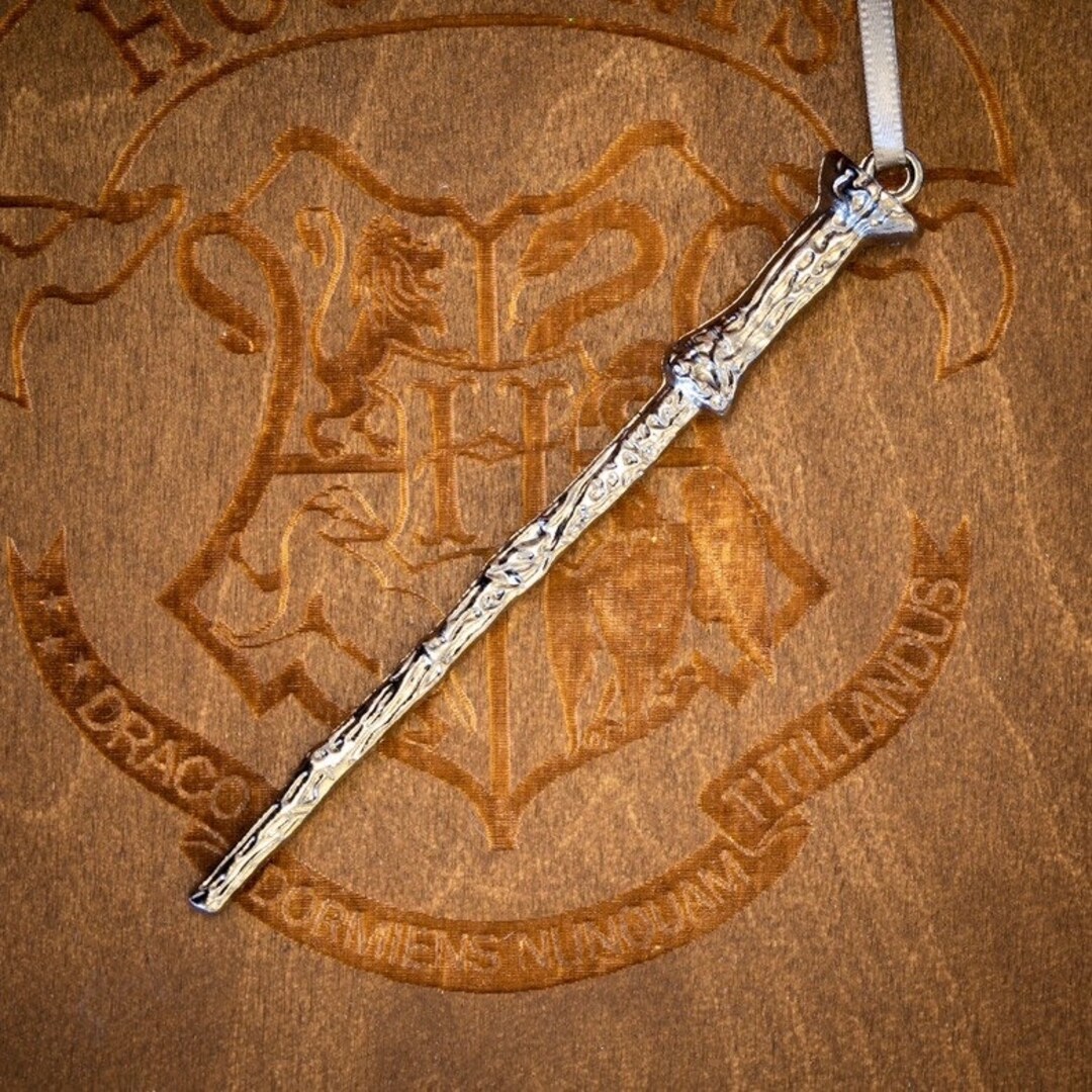 Harry Potter’s Magic Wand Christmas Tree Hanging Decoration Festive ...