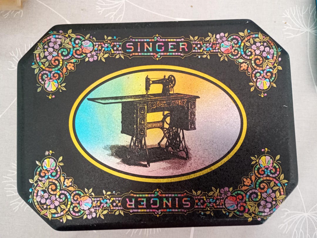 Vintage Singer Sewing Machine Tin: Ornate Multicolored Bristolware - Etsy