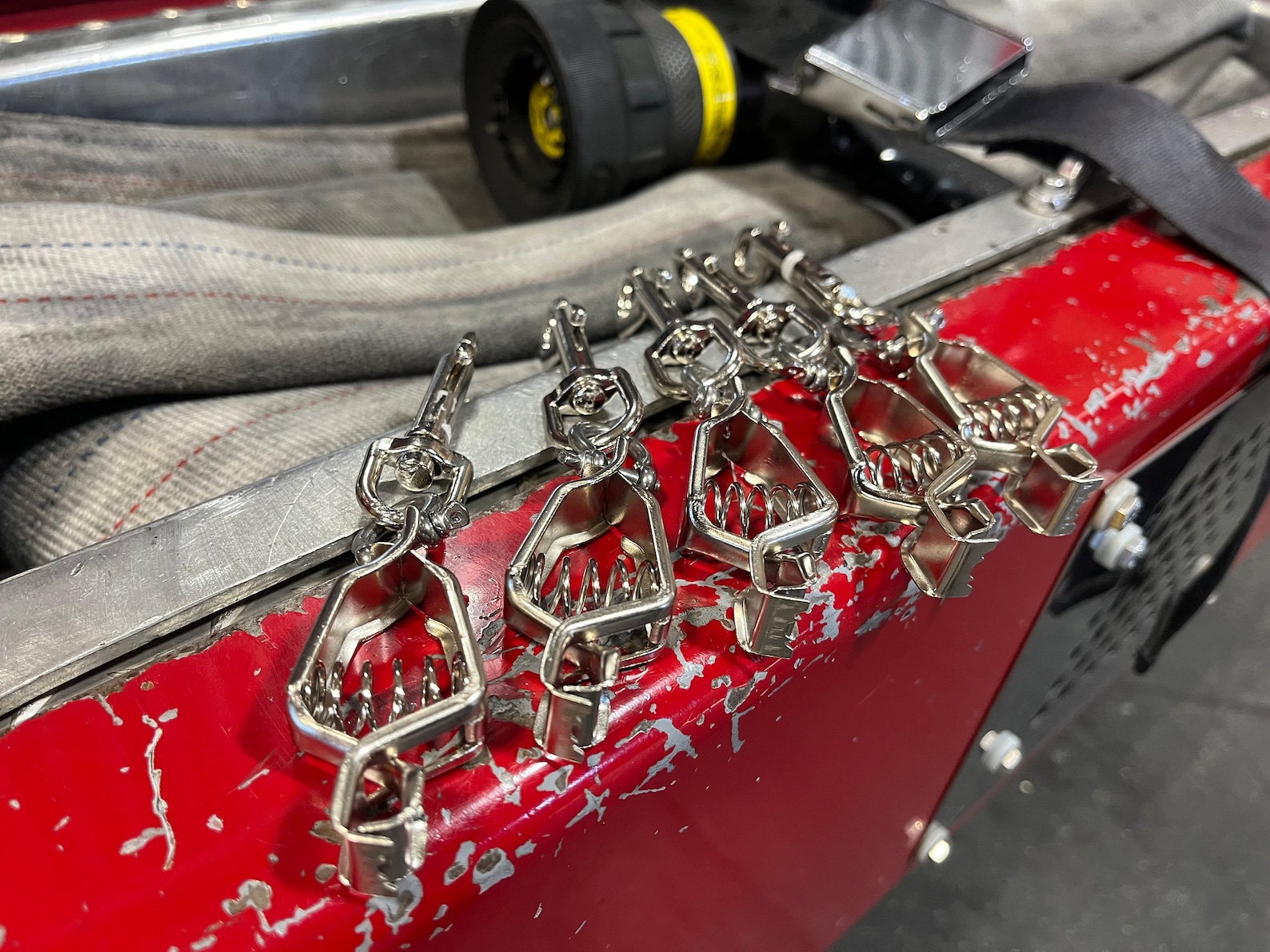 Glove Clips - Glove Saver - Flighterklip - Clip Fighterklips ...