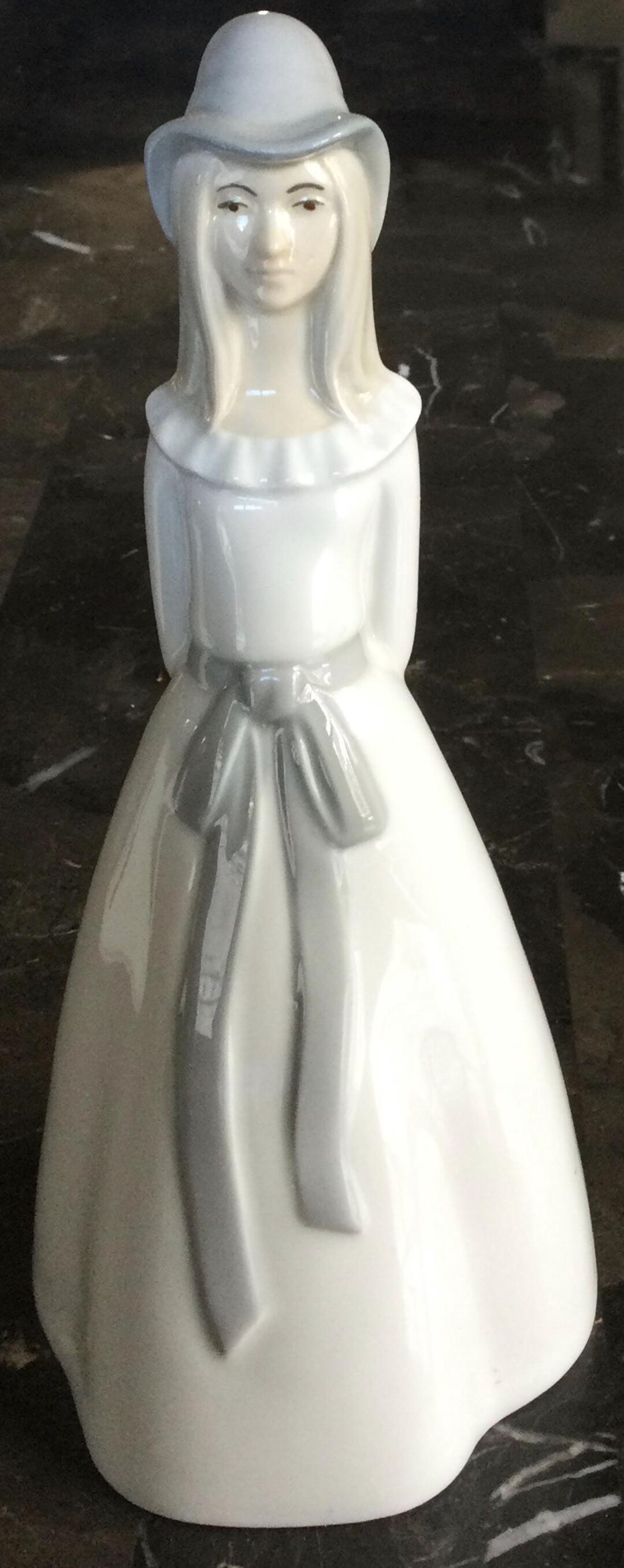 Vintage Porcelain Miguel Requena Figurine Made in Valencia Spain of a ...