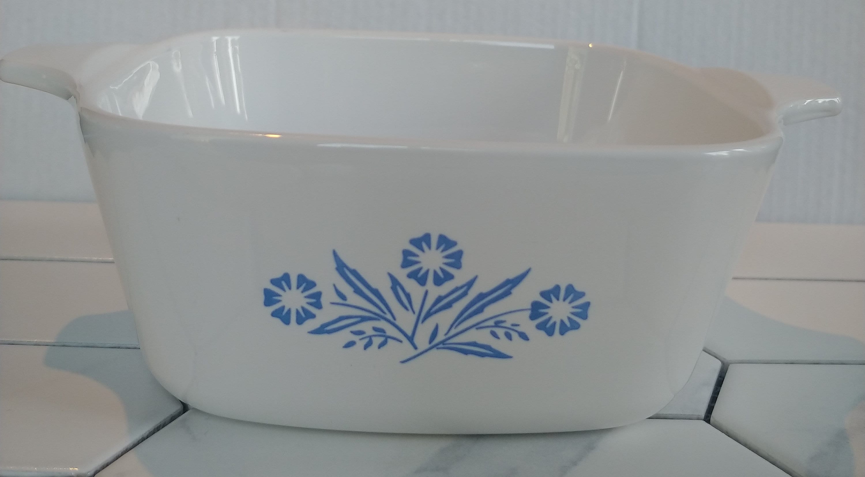 Blue Cornflower Corning Ware Container 700ml, P 43 B, Collectors Item ...