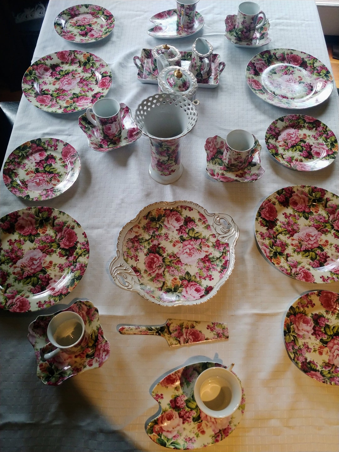 Vintage Emilie Chintz Rose Tea Set: 27-piece Porcelain Teapot, Cups ...