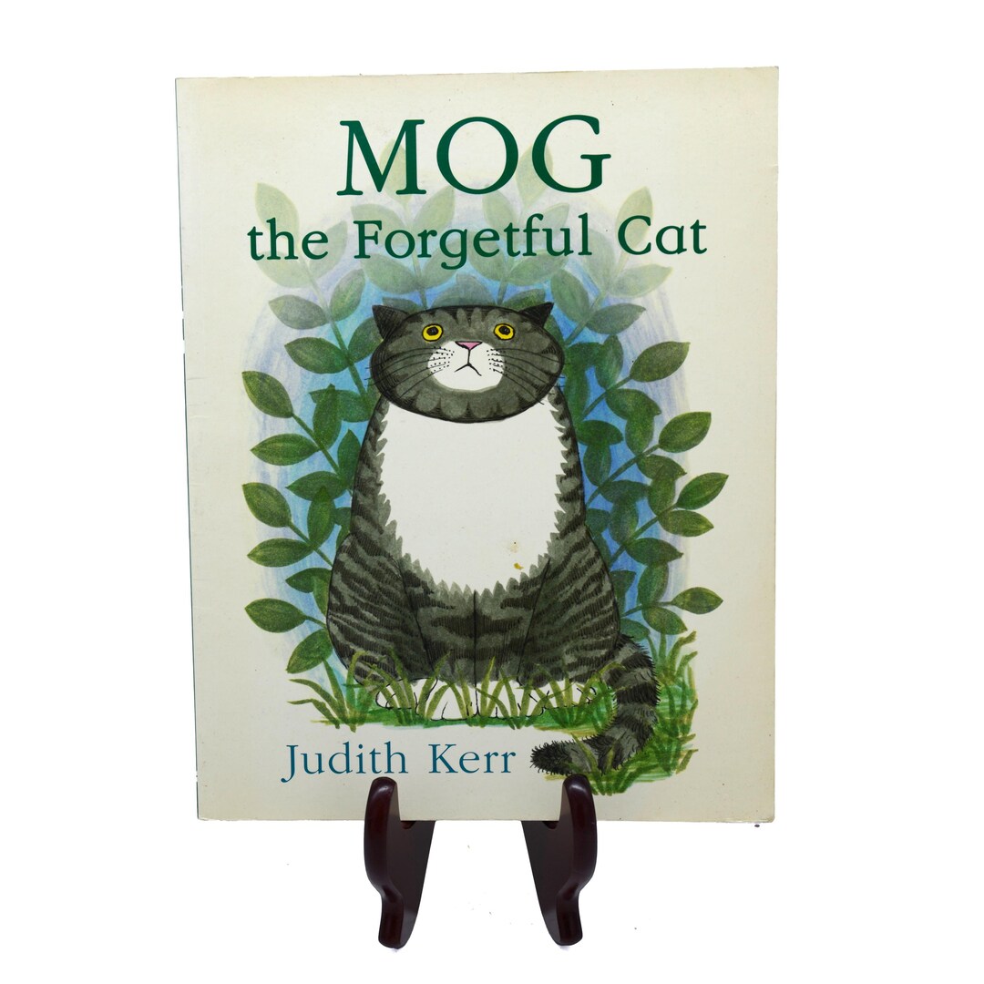 Mog the Forgetful Cat Book, Classic Kids Storybook, Nursery Shelf Decor ...