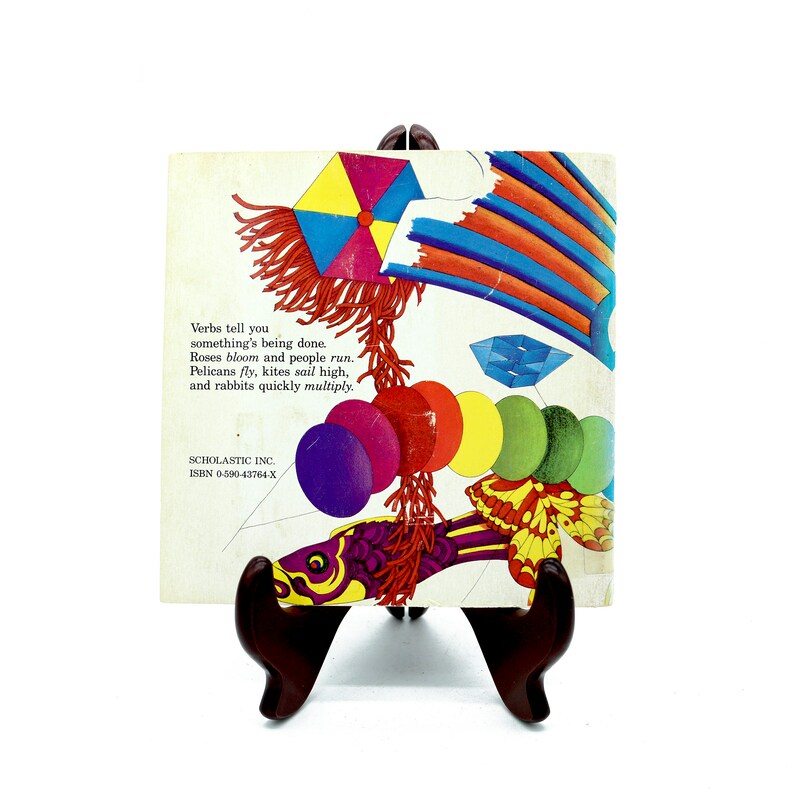 Easy to Read Book | Kites Sail High | the Mice Came in Early This Year ...