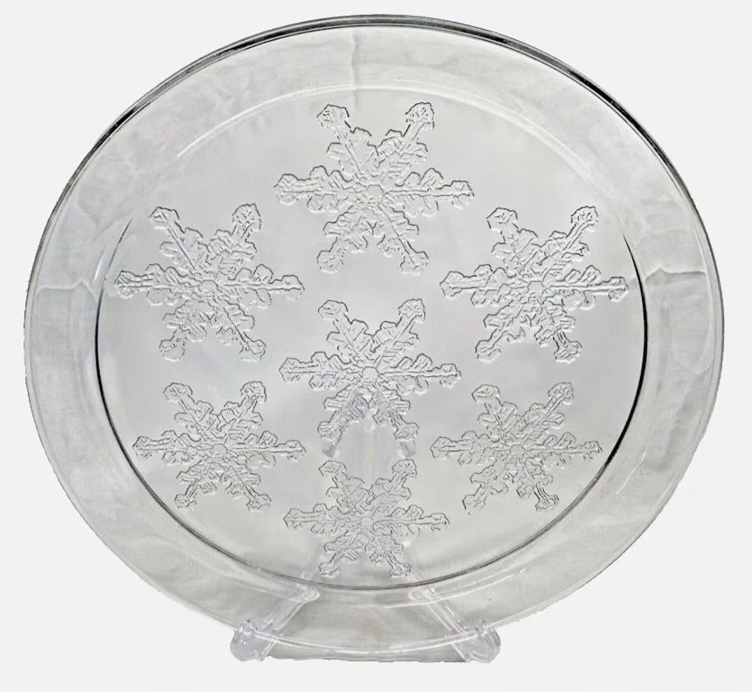 Large 13" Snowflake Round Platter in Clear Glass, Vintage Christmas ...