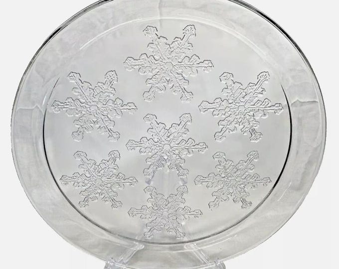 Large 13" Snowflake Round Platter in Clear Glass, Vintage Christmas ...