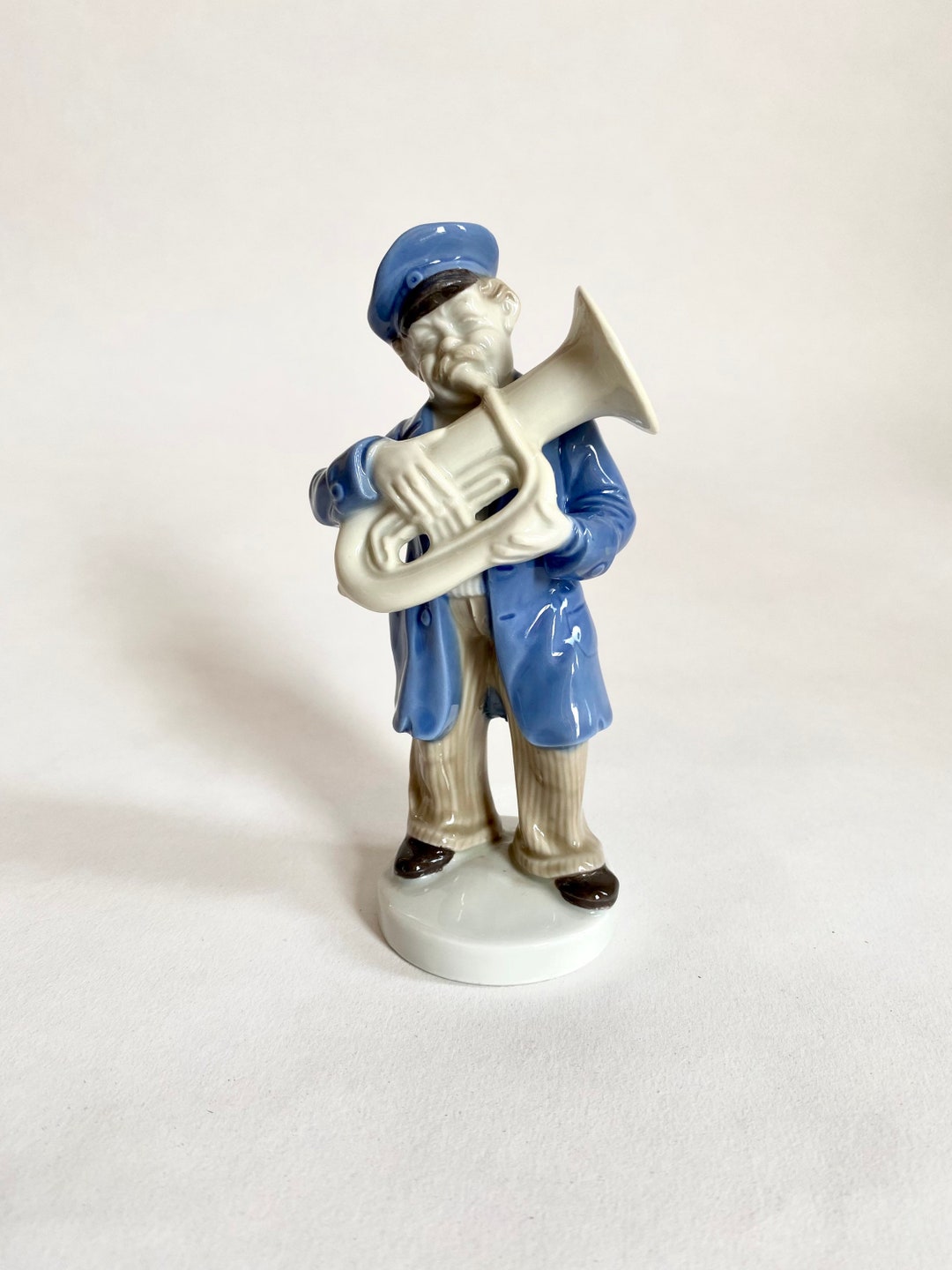 Vintage Foreign Porcelain - Trumpeter 2488 - Etsy